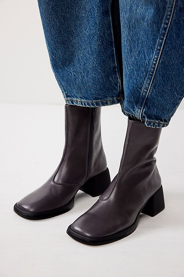 VAGABOND Ansie Ankle Boots in Dark Grey | endource