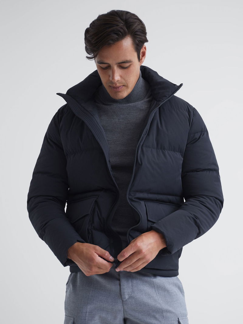 REISS Ryder Short Puffer Jacket in Navy | endource