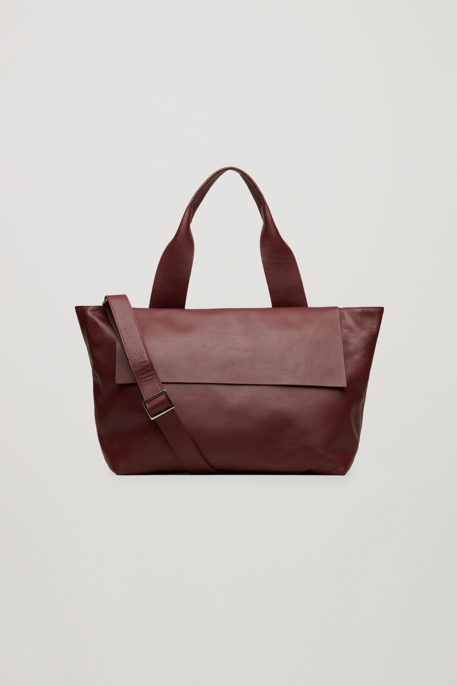 COS Leather Tote Bag | endource