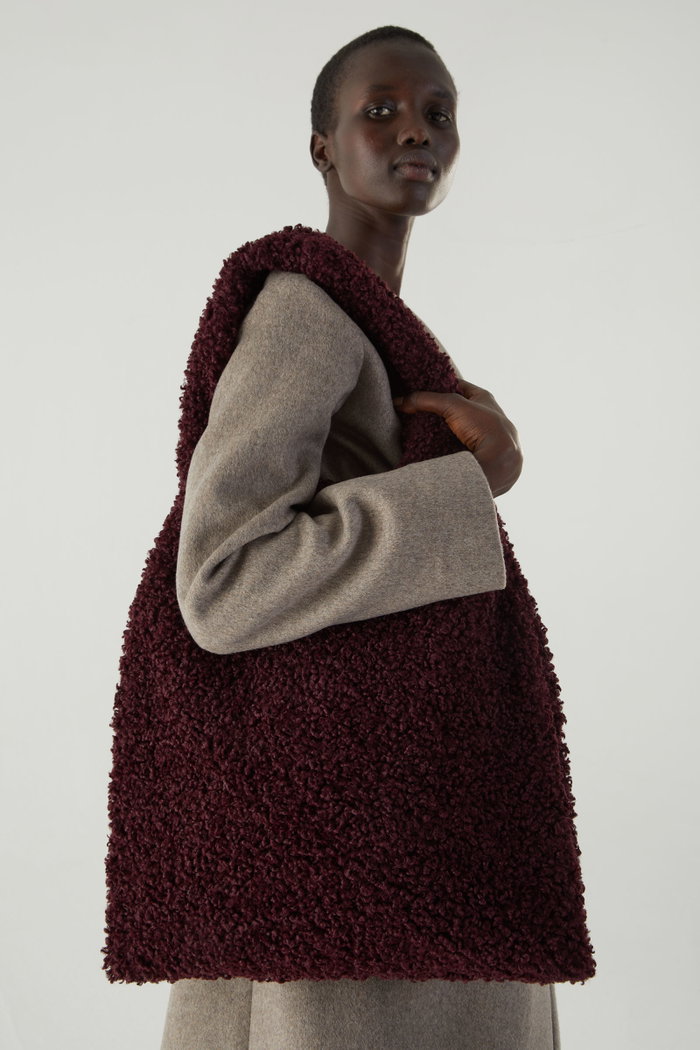 COS Teddy Fleece Shopper | endource
