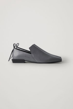 COS Pointed Leather Loafers | endource