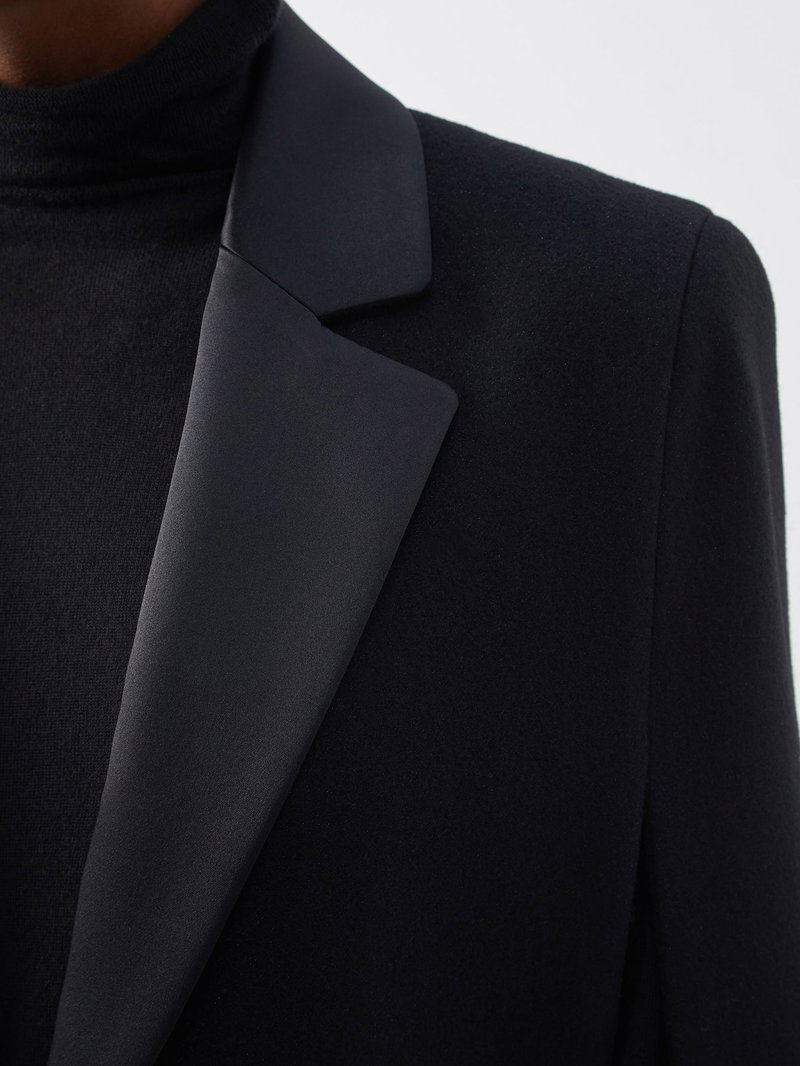 SAINT LAURENT Satin-Lapel Wool-Blend Tuxedo Cape | Endource