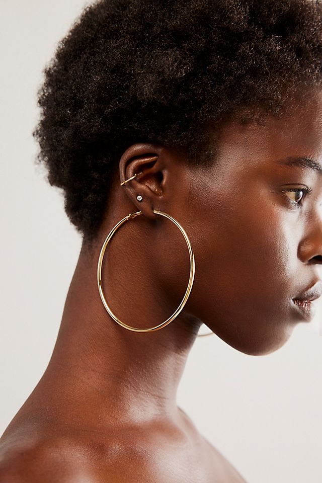 FREE PEOPLE 14k Gold Plated Omega Closure Hoops in White Gold | endource