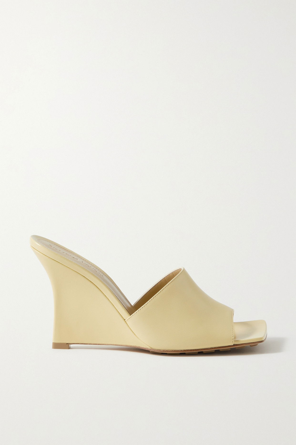 BOTTEGA VENETA Leather Mules in Yellow | endource