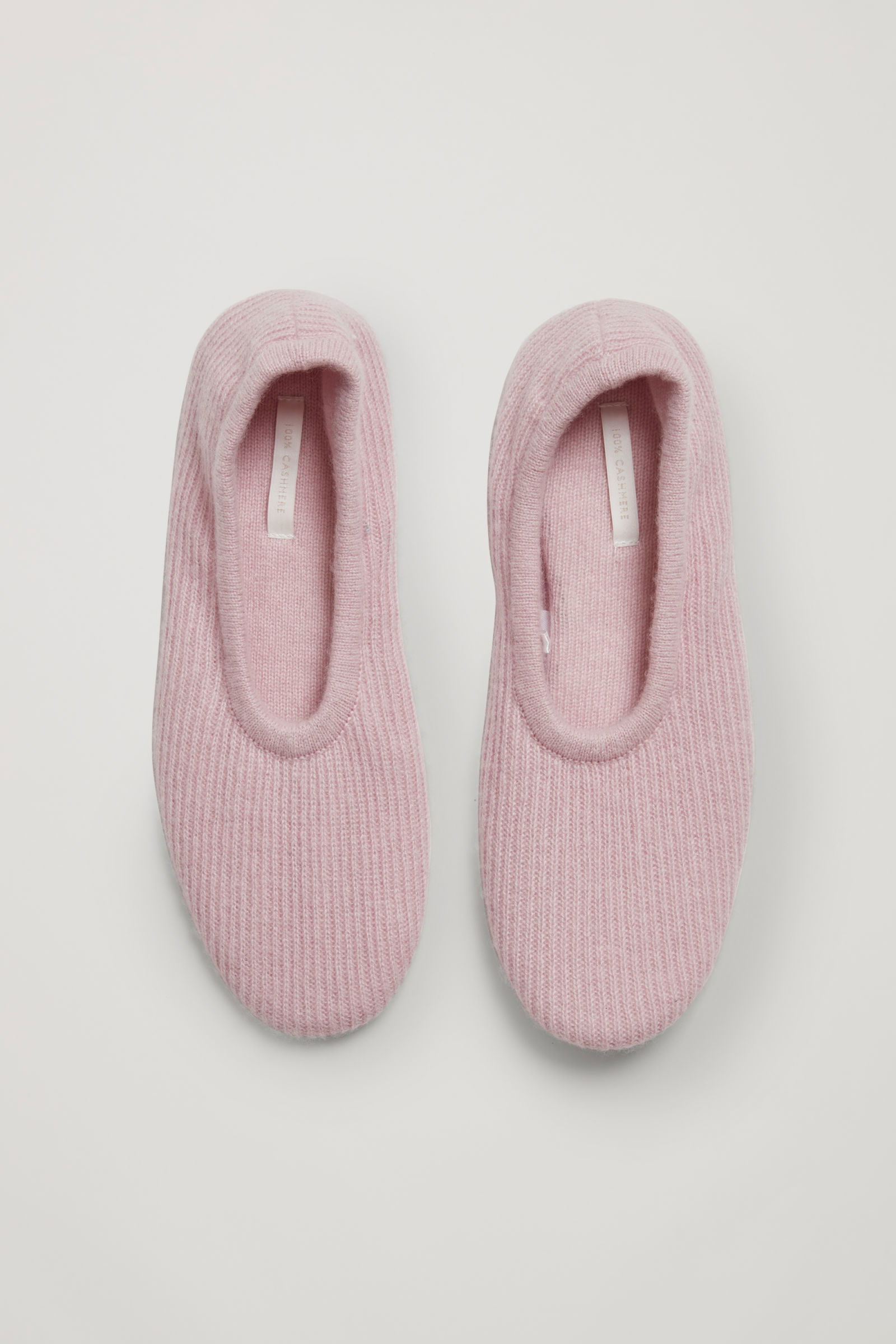 COS Ribbed Cashmere Slippers | endource