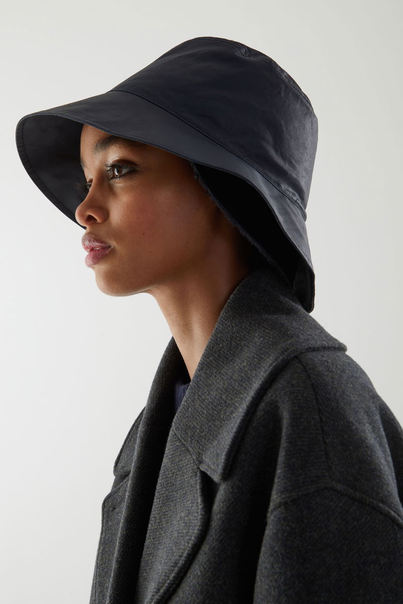 COS Cotton Bucket Hat in navy | endource