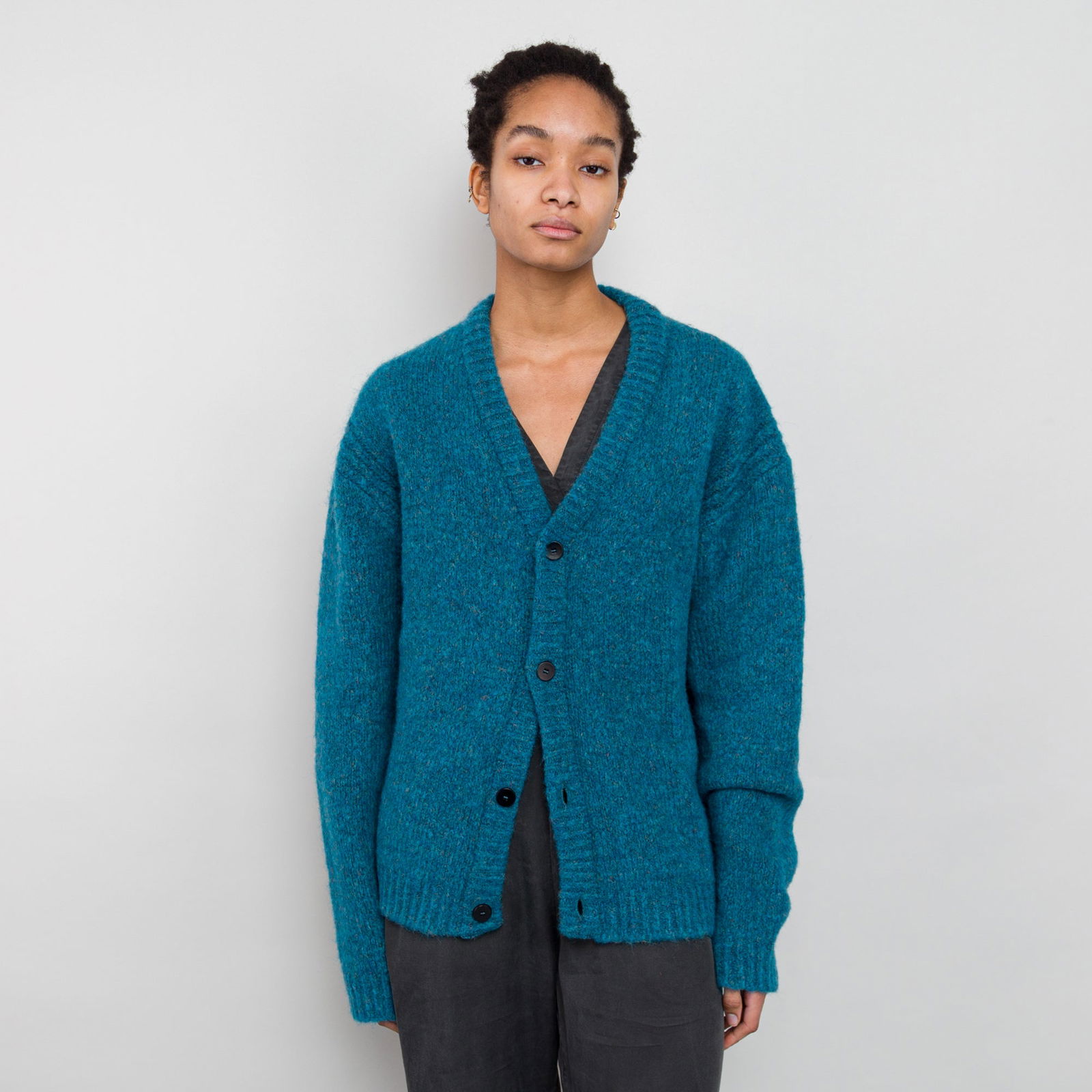 FOLK CLOTHING Signal Cardigan in CYAN | endource