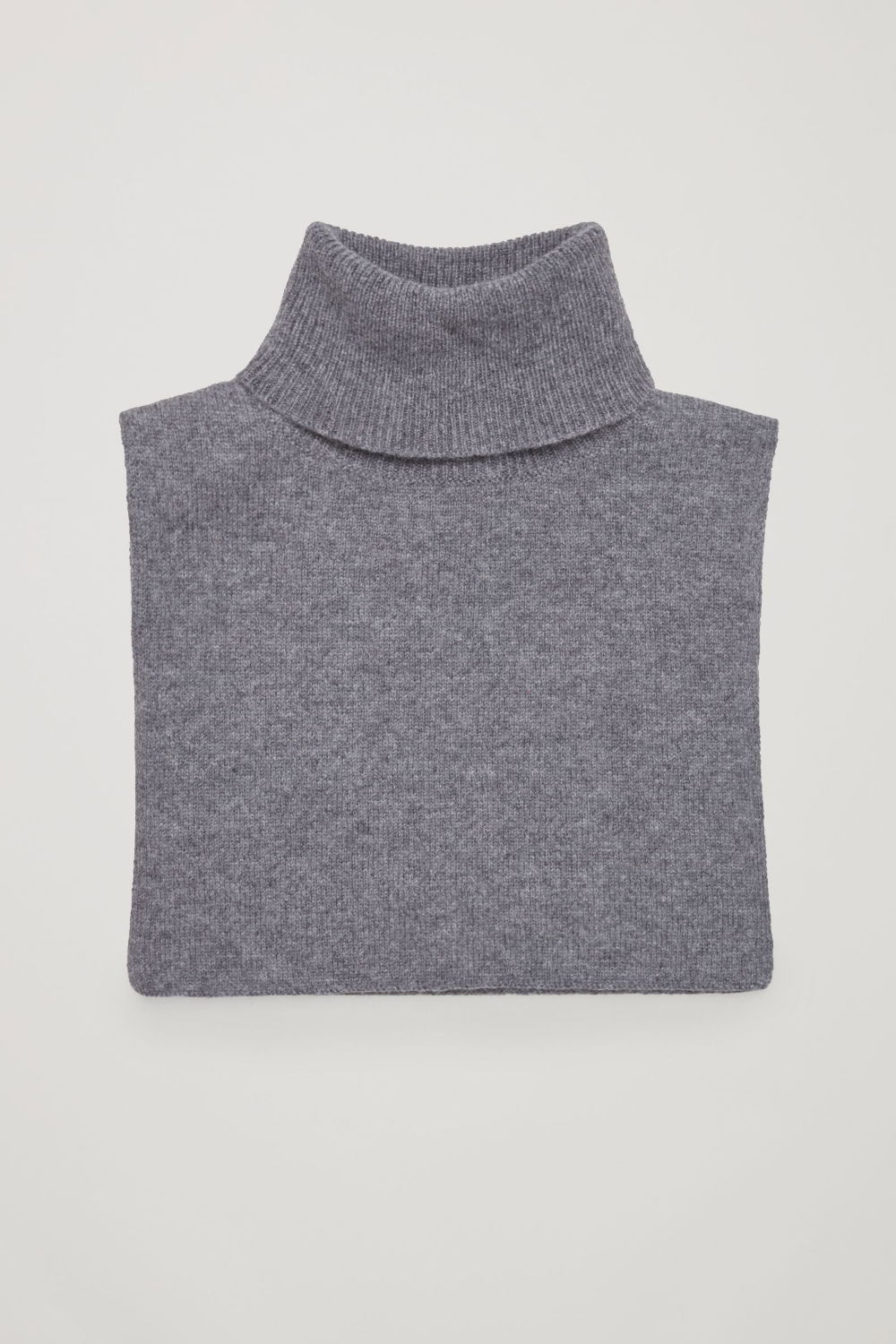 COS Cashmere Collar in Mid Grey | endource
