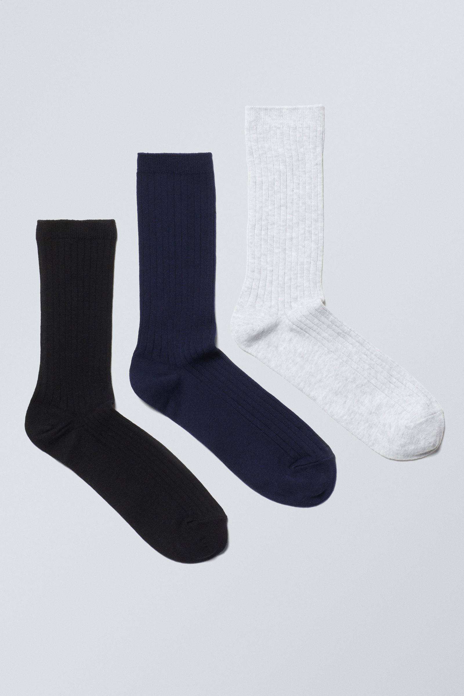 WEEKDAY 3-Pack Rib Socks in Black/Blue/Grey | endource