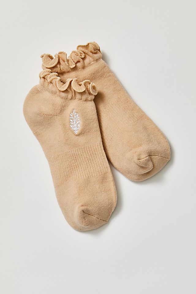 FREE PEOPLE FP Movement - Ruffle Sneaker Sock 2 Pack in Seafoam Combo | endource