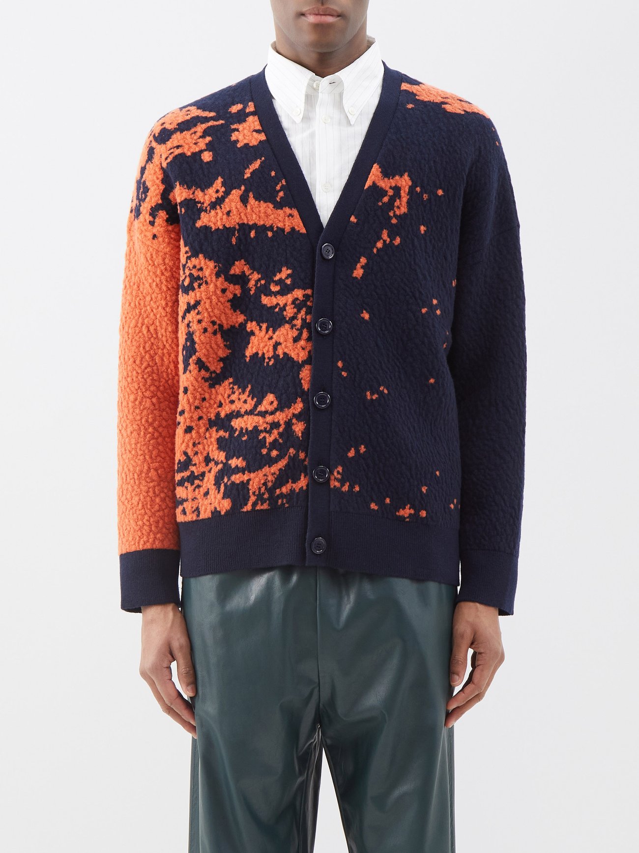 LOEWE Gradient Fleece Cardigan in Navy | endource