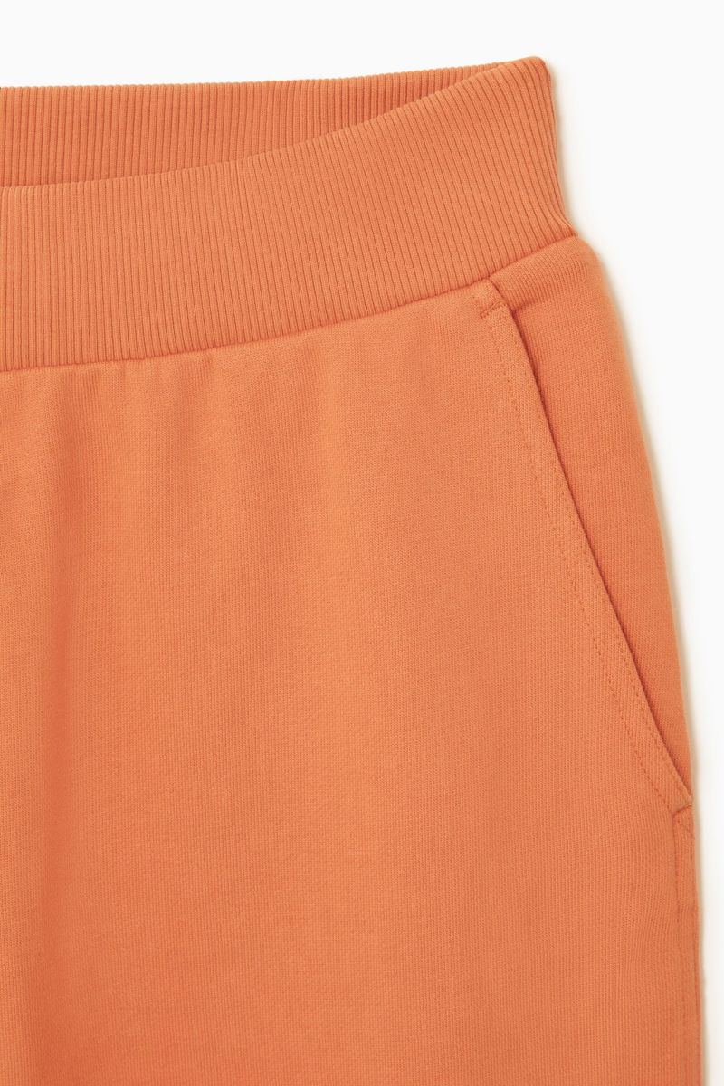 COS Barrel-Leg Joggers in TERRACOTTA | endource