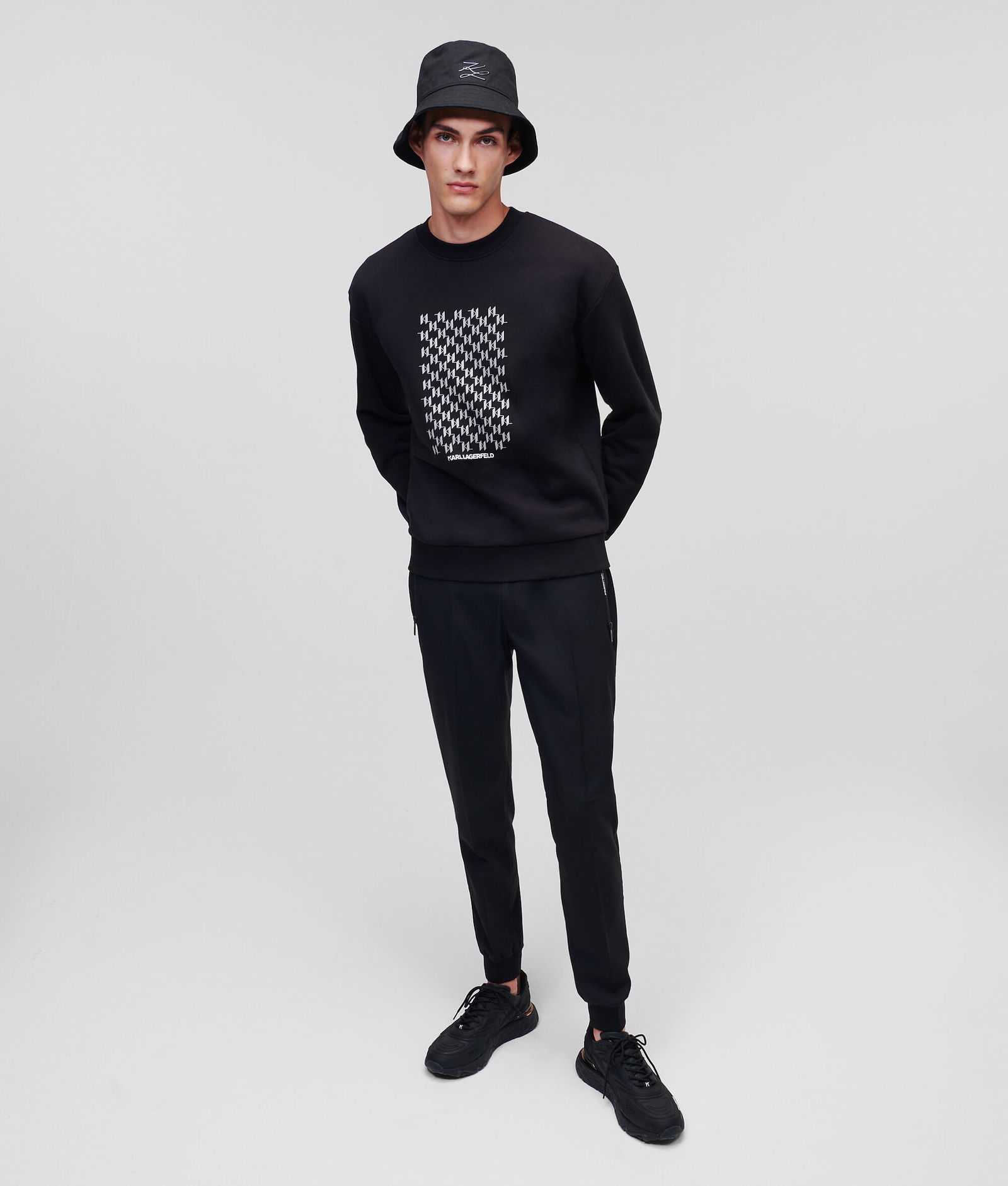 KARL LAGERFELD Reflective Karl Monogram Sweatshirt in Black | Endource