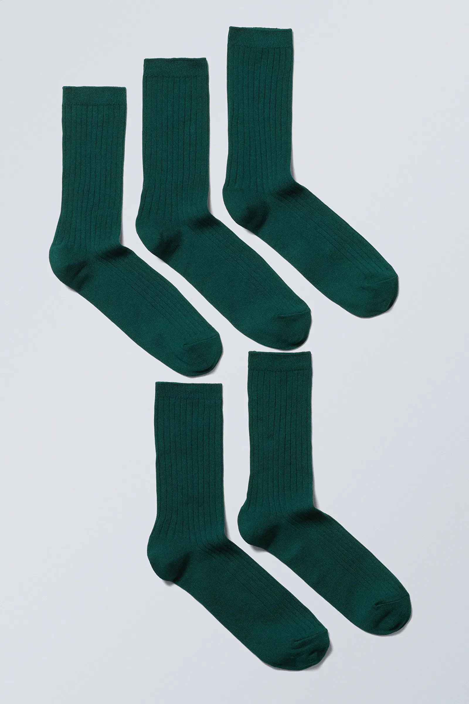 WEEKDAY 5-Pack Rib Socks in Dark green | endource