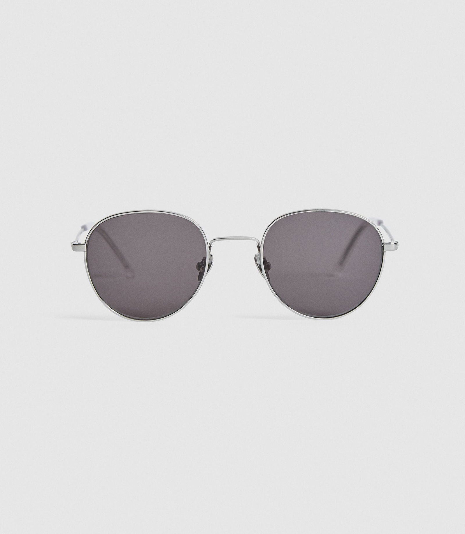REISS Rio Monokel Eyewear Round Sunglasses in Silver | endource