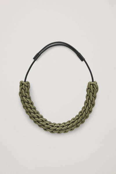 COS Short Rope Necklace in green / black | endource