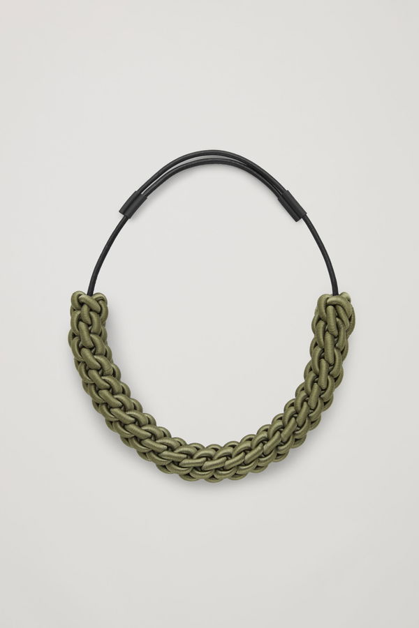 COS Short Rope Necklace in green / black | endource