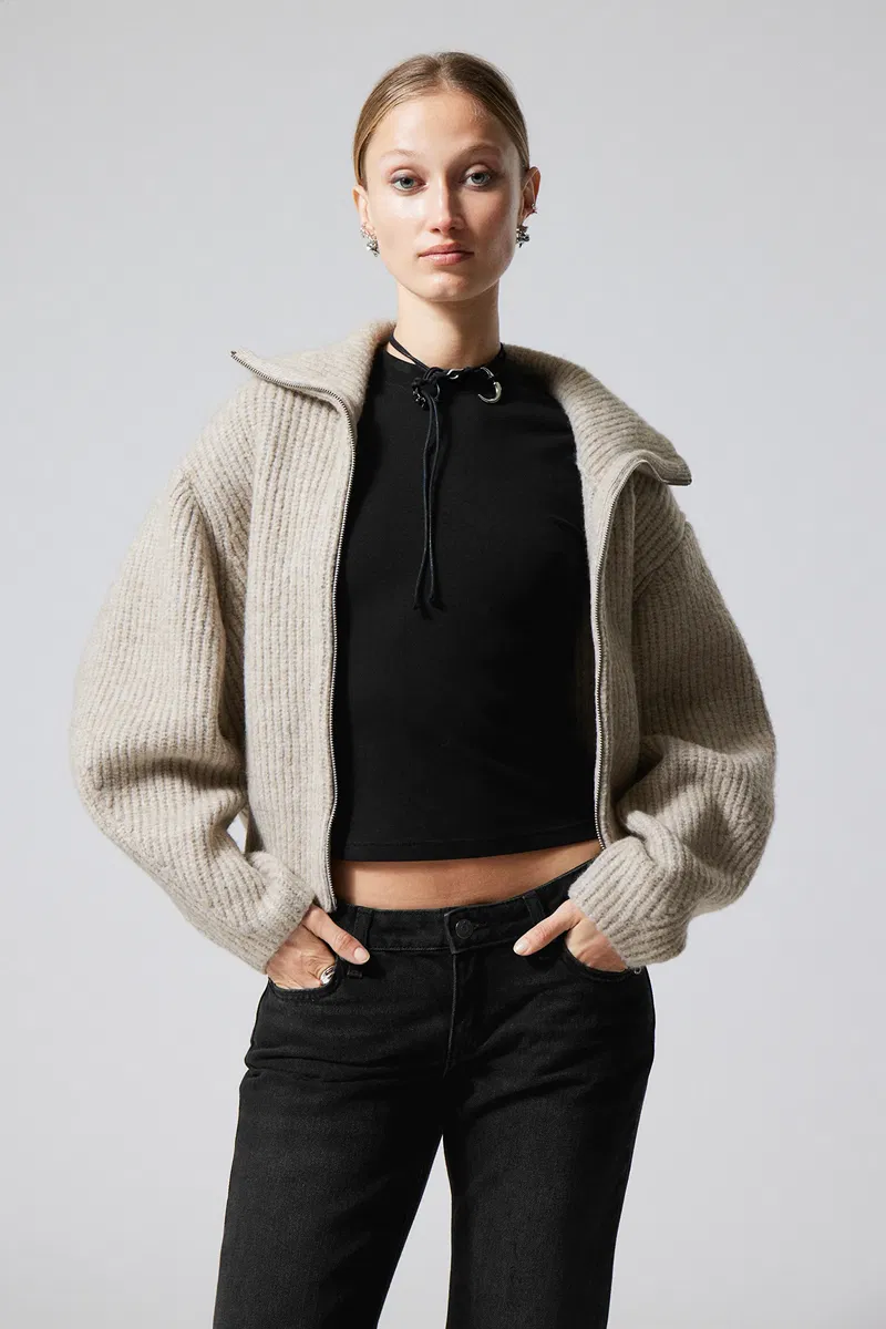 WEEKDAY Bea Zip Cardigan in Light Dusty Mole | endource