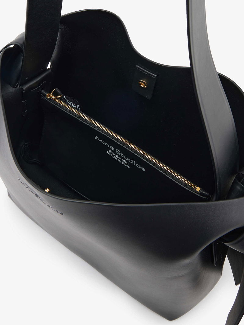 ACNE STUDIOS Musubi Midi Leather Shoulder Bag in BLACK | endource