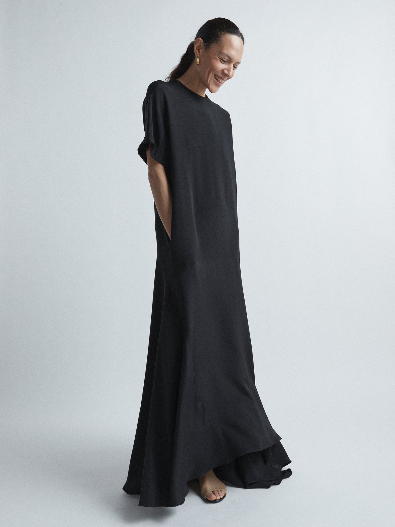 RAEY Train Silk Maxi T-Shirt Dress in Black | Endource
