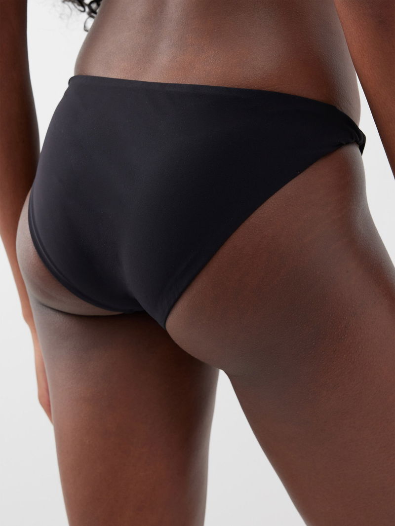 TOTEME Twist-Strap Bikini Briefs in Black | Endource