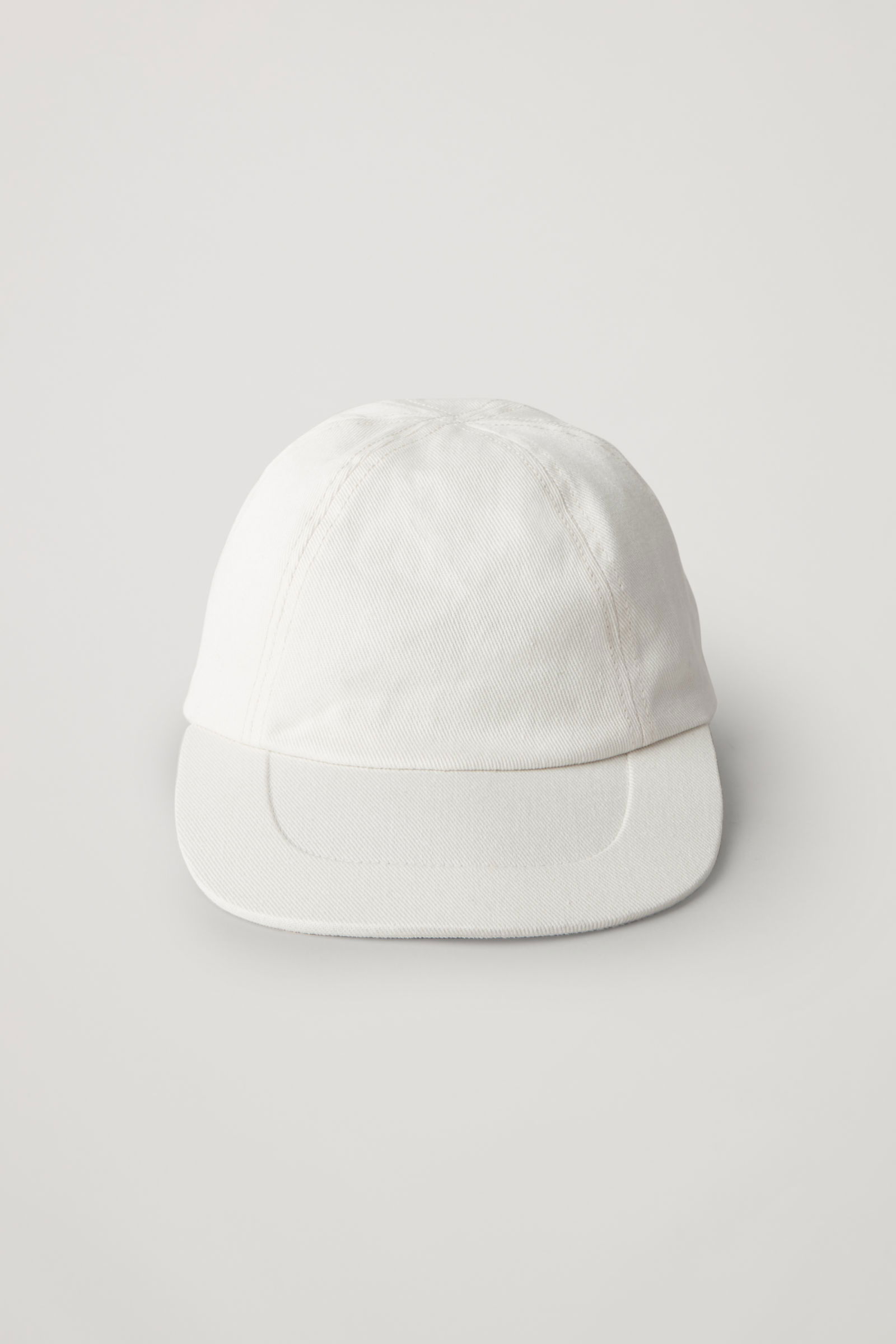 COS Felt Baseball Cap in Off-white | endource