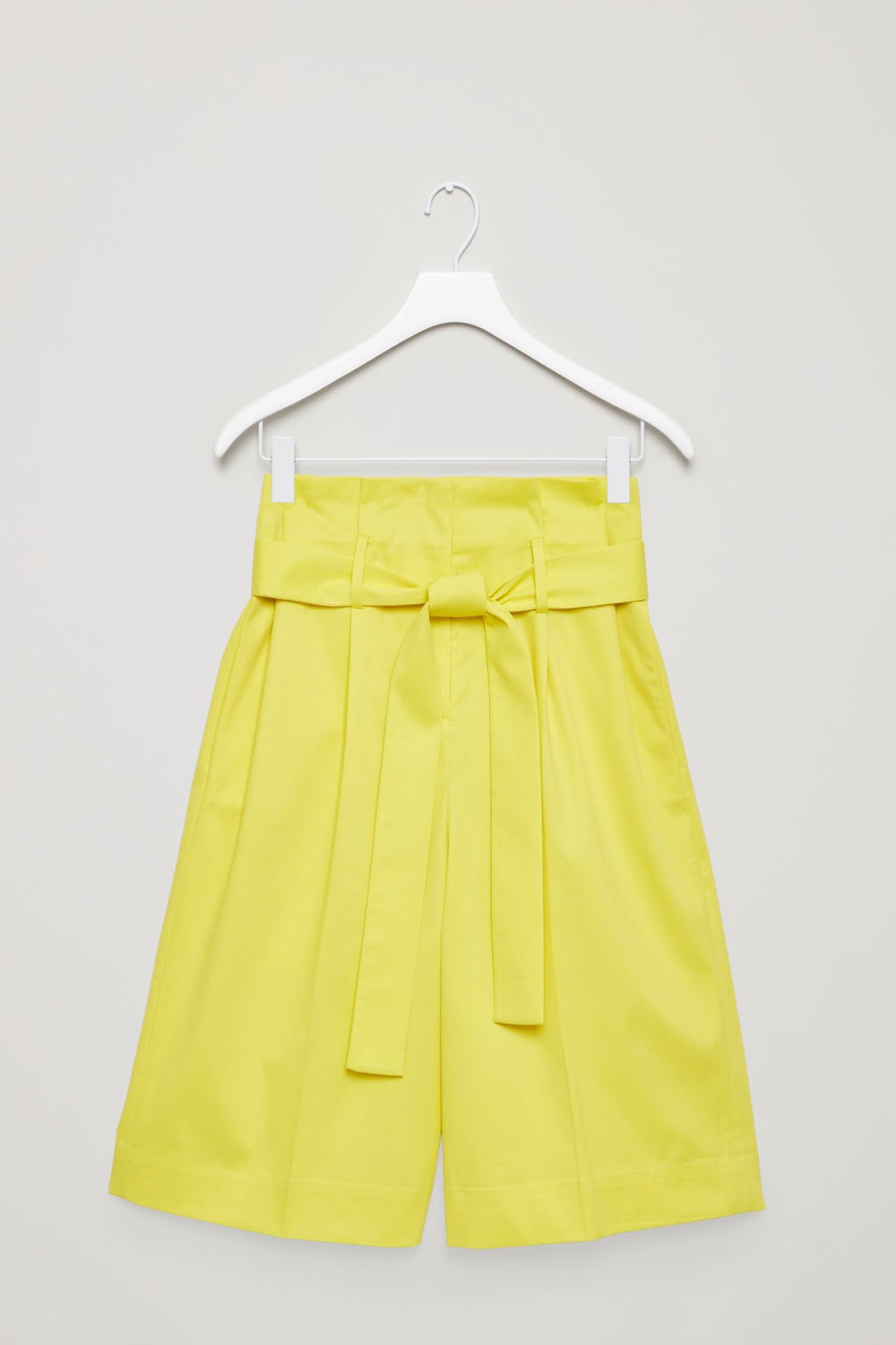 COS Shorts with Waist Tie | Endource