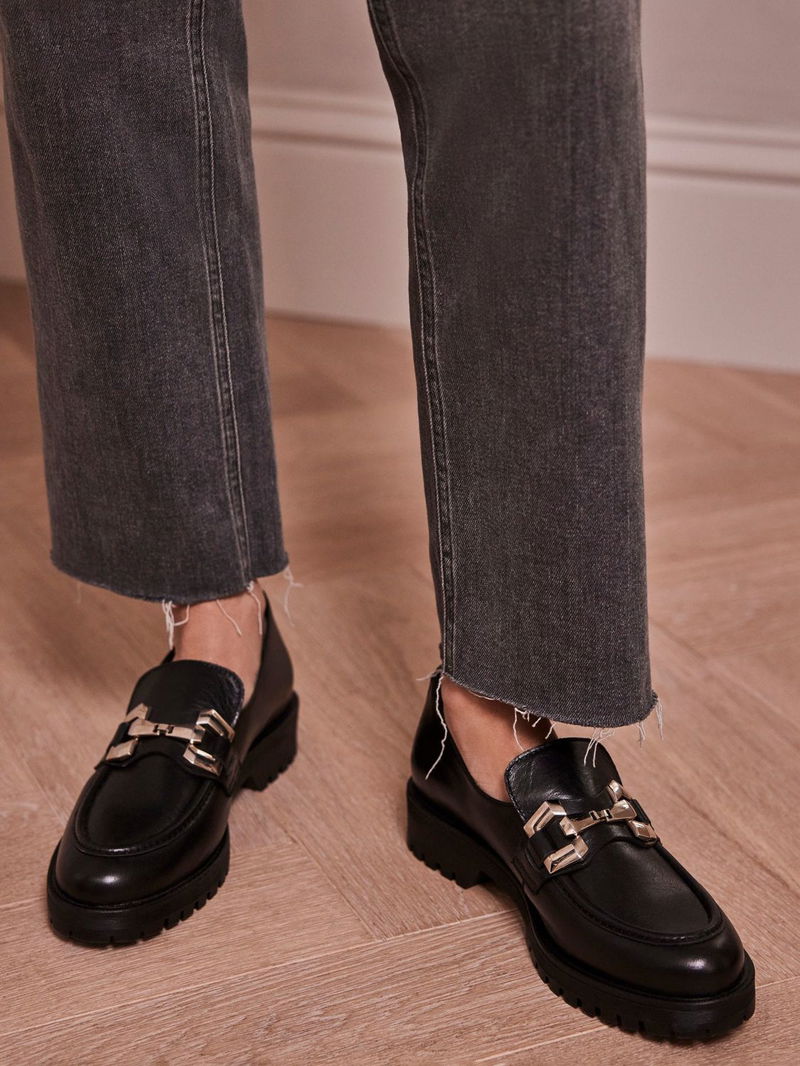 MINT VELVET Leather Chain Loafers in Black | endource
