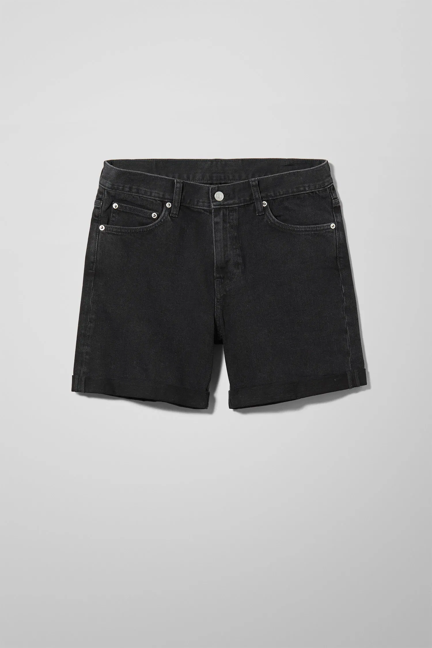 WEEKDAY Beach Day Tuned Shorts in Black | Endource