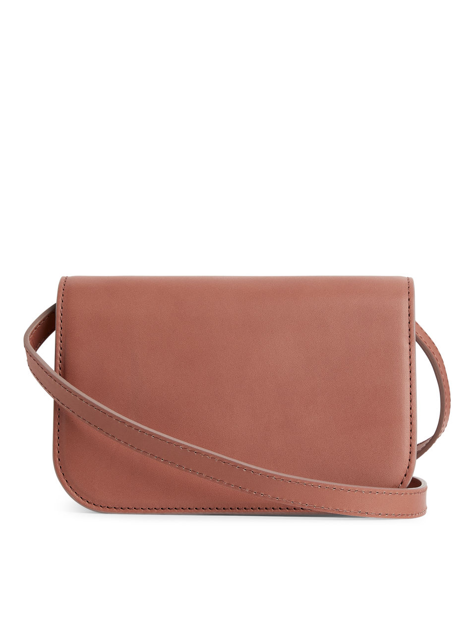 ARKET Flap Leather Crossbody | Endource ARKET Flap Leather Crossbody | Endource