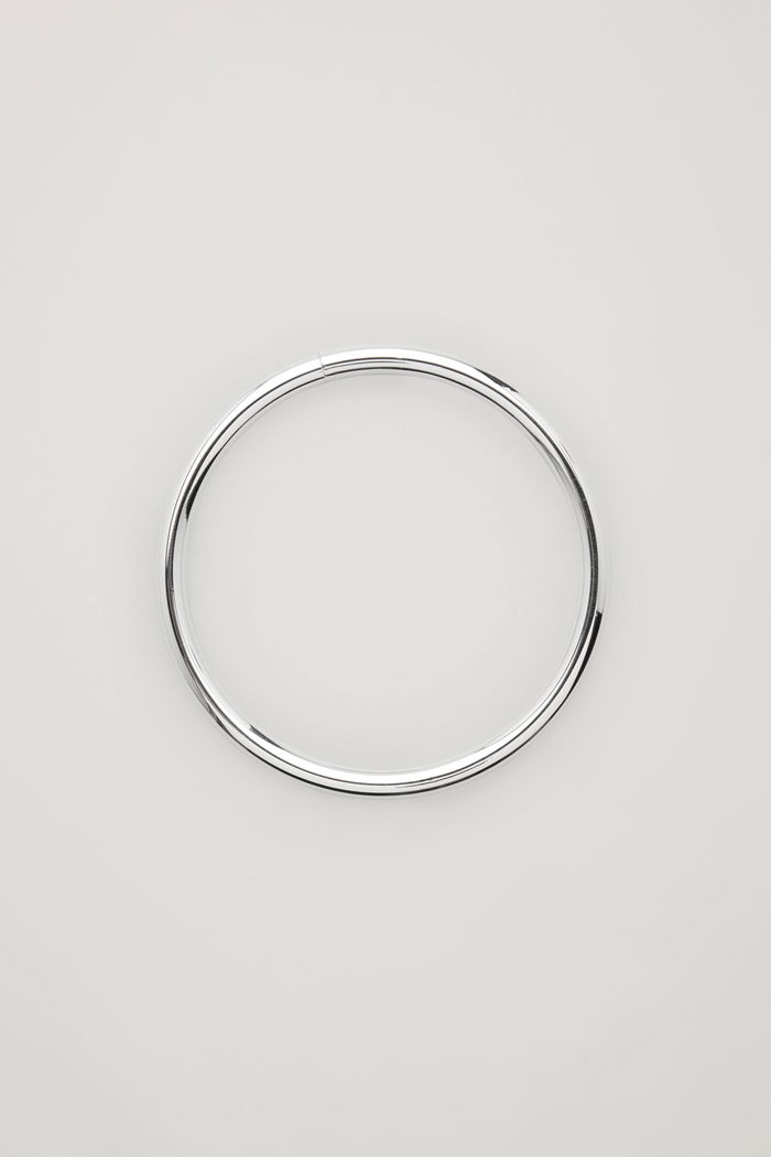 COS Recycled Silver Bangle in silver | Endource