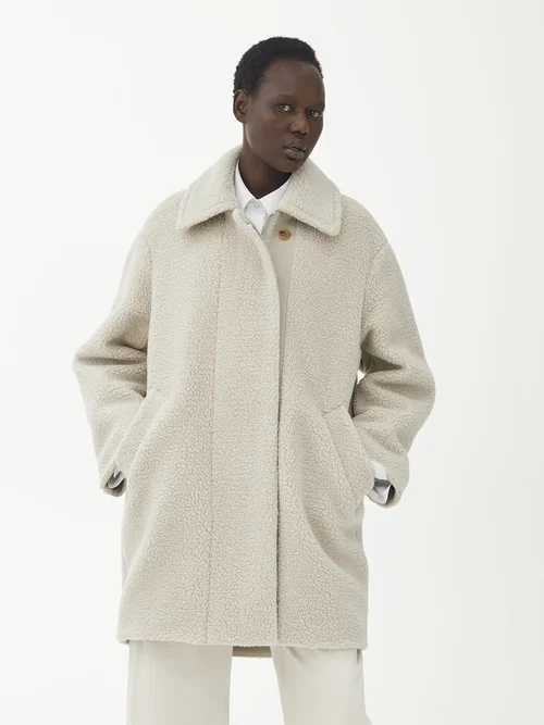 ARKET Oversized Pile Coat | endource