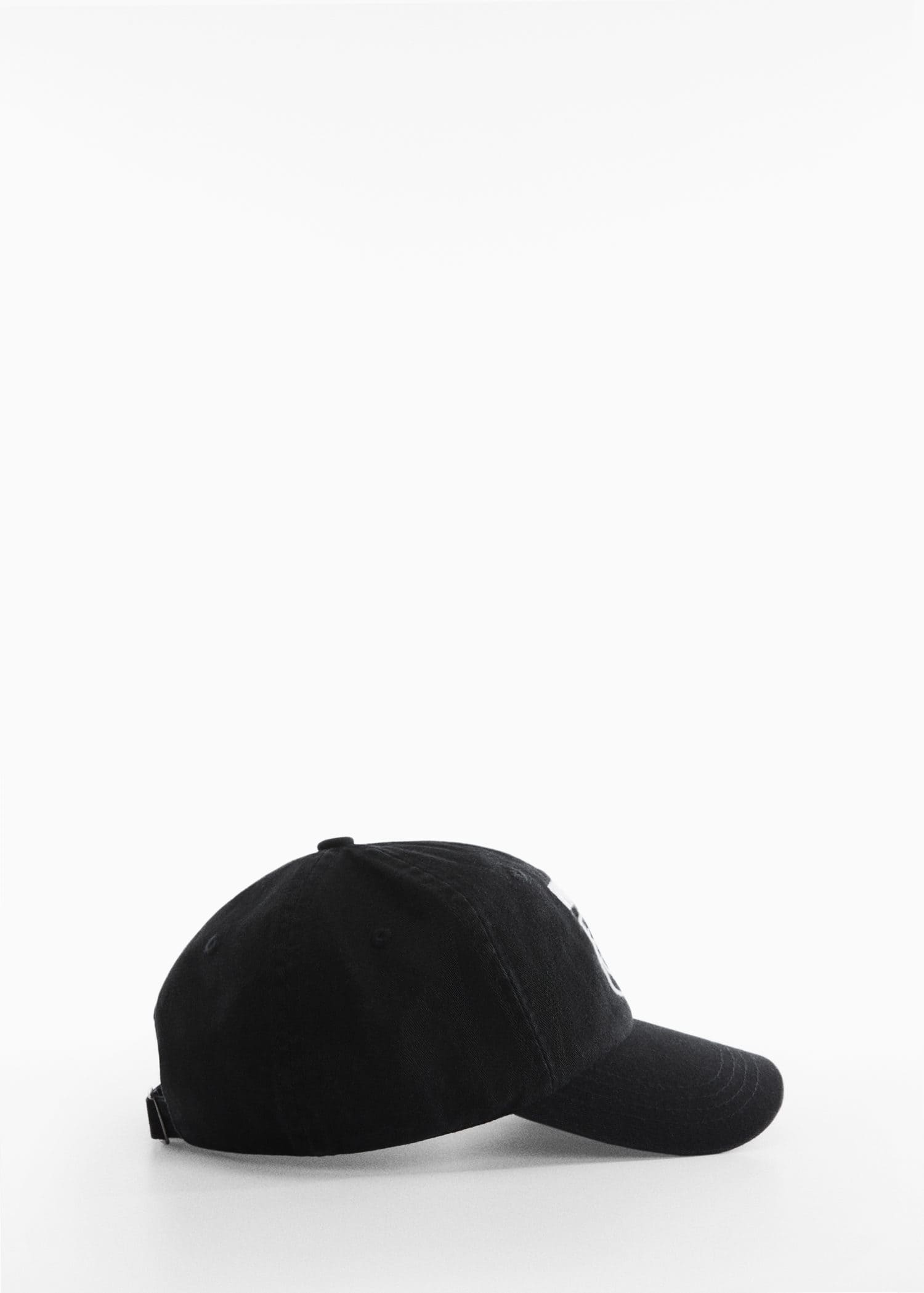 MANGO Nirvana Design Cap in Black | endource
