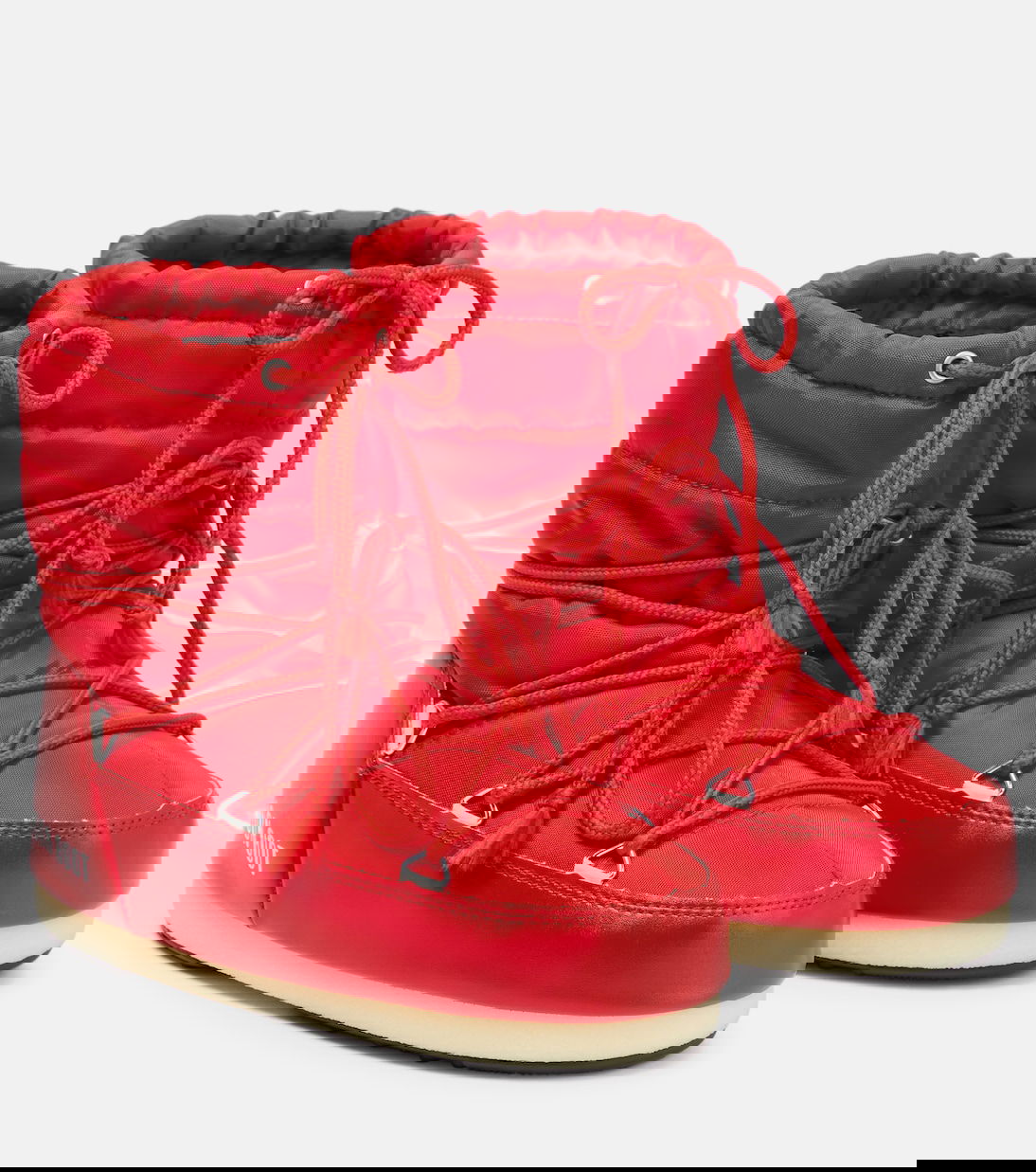 Moon Boot Light Low Icon Evolution Snow Boots in Red | Endource