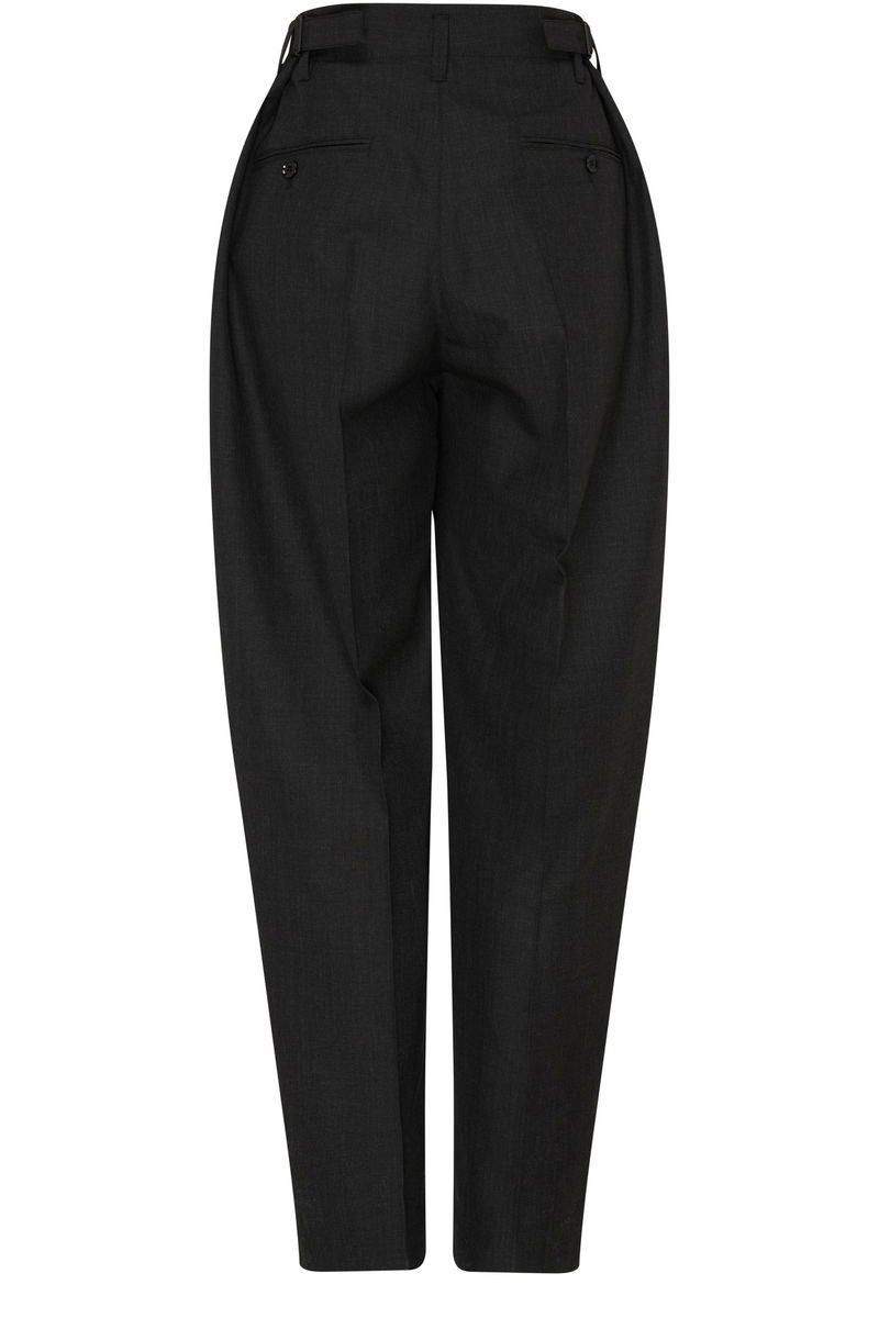 LEMAIRE Tappered Pants in Caviar | Endource