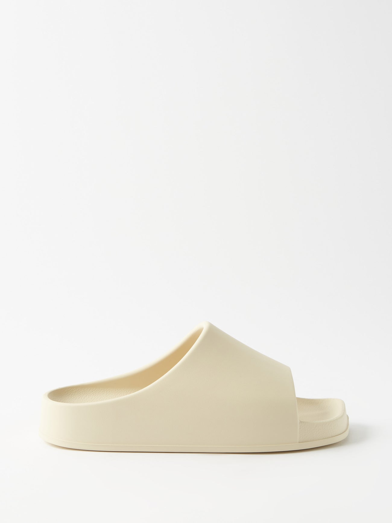 KHAITE Brighton Rubber Slides | endource