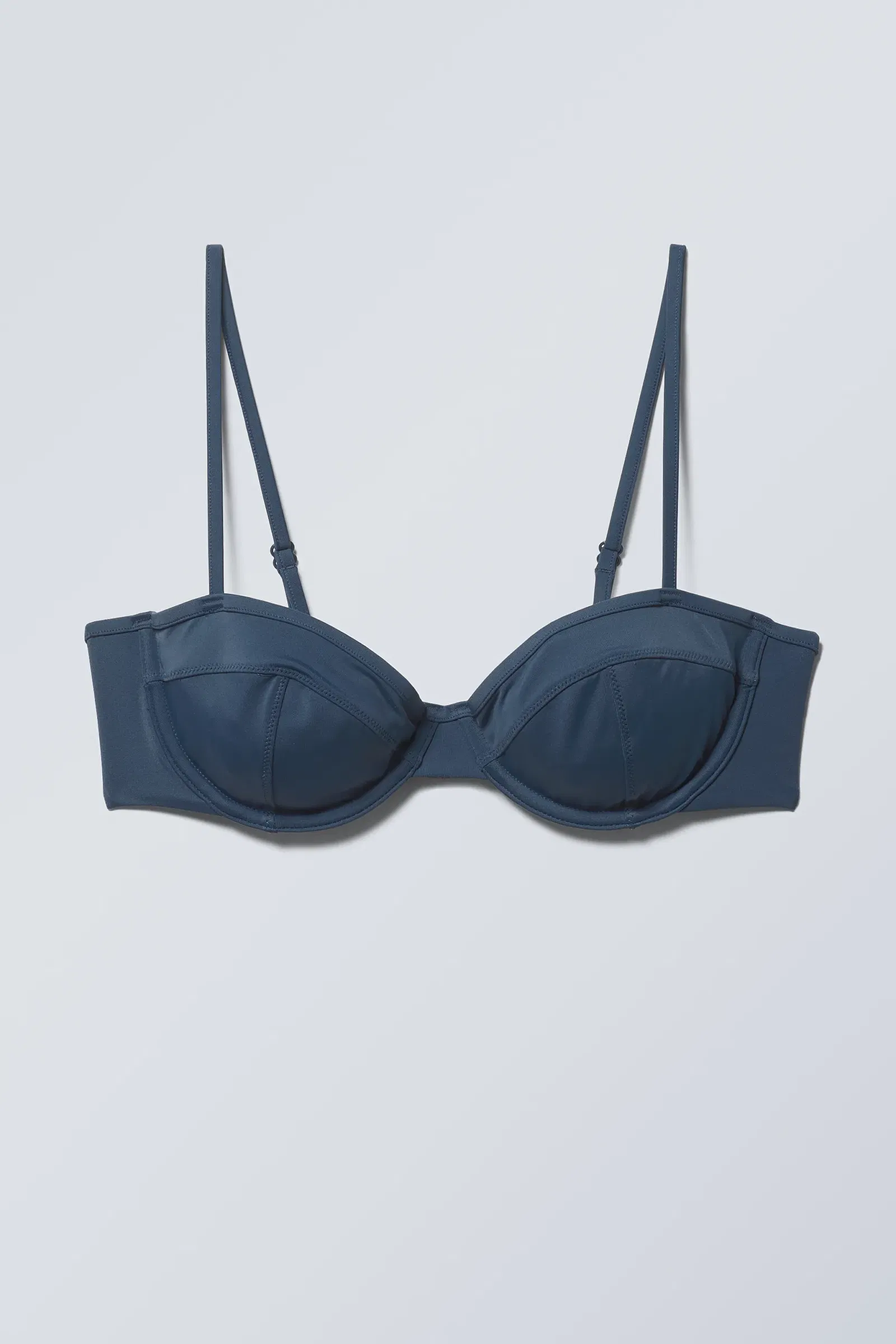 WEEKDAY Low Wire Bikini Top in Navy | endource
