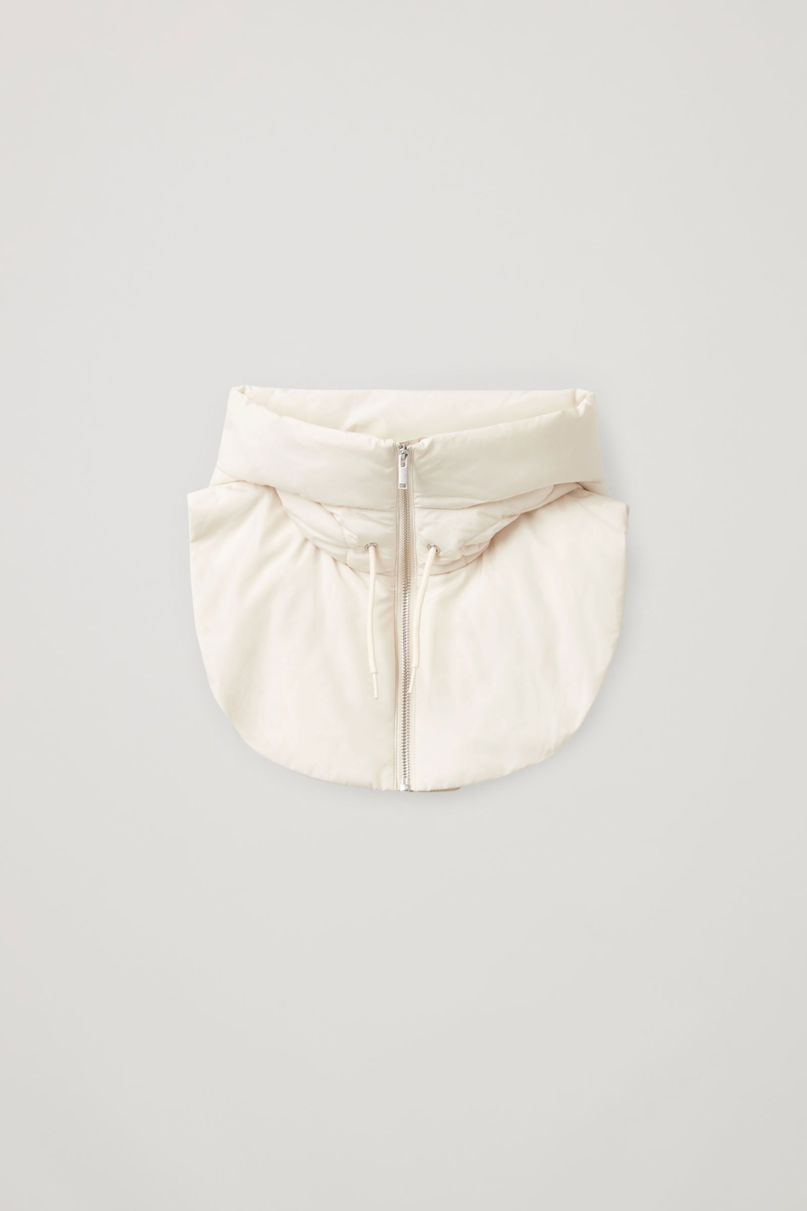 COS Hooded Mock Collar | endource
