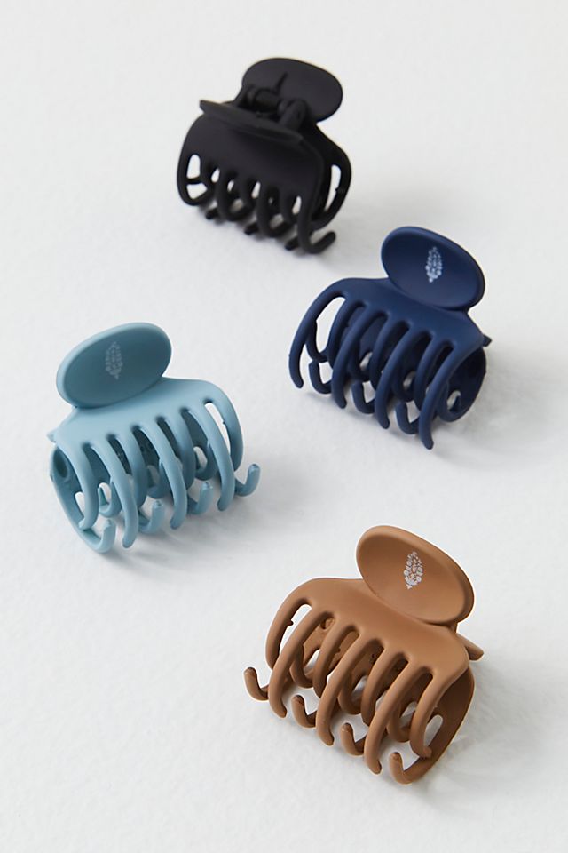 FREE PEOPLE Putting In Overtime Silicone Claw Clip Set in Light Tonal ...