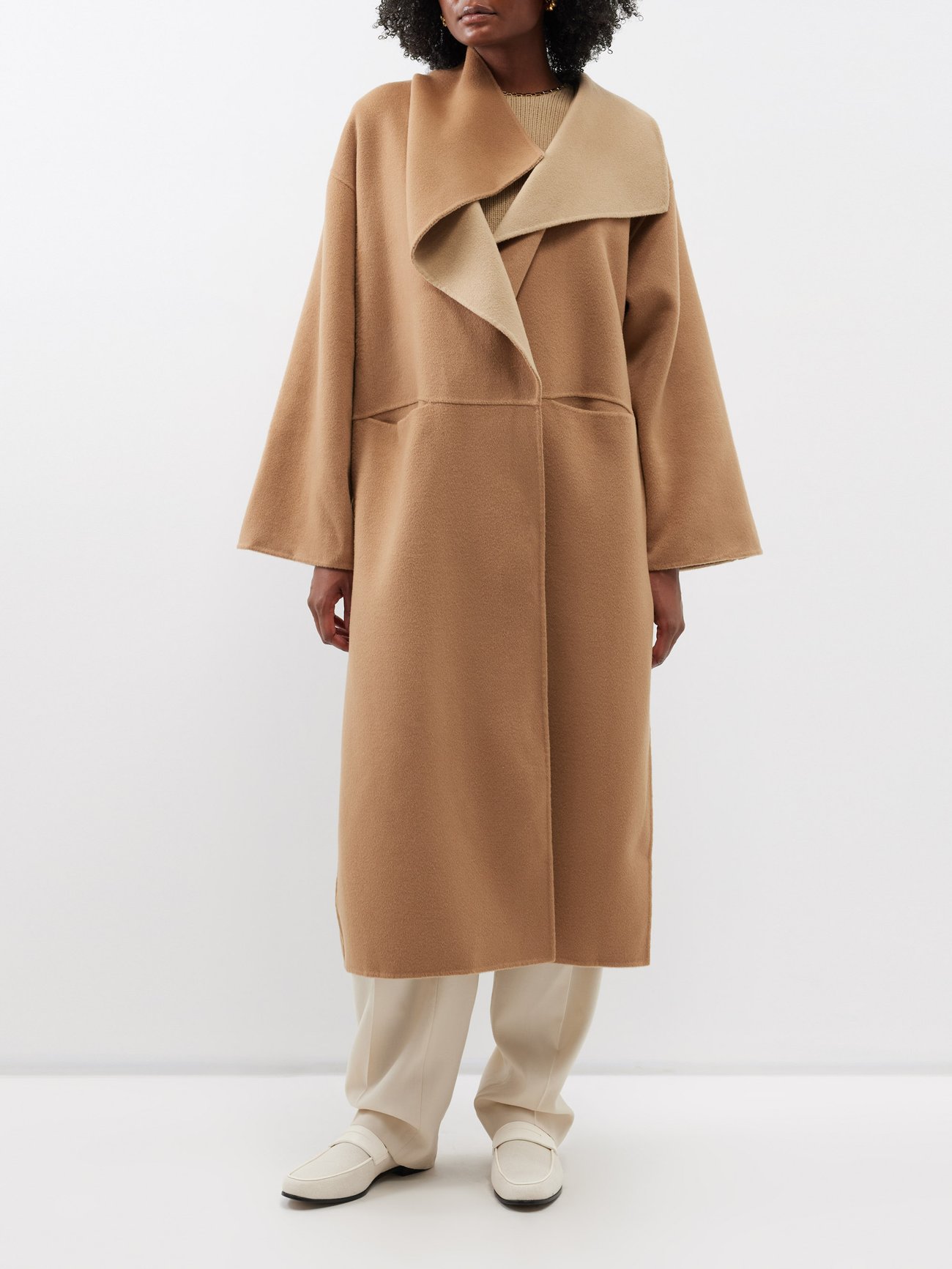 TOTÊME Signature Pressed Wool And Cashmere-Blend Coat in Camel | Endource