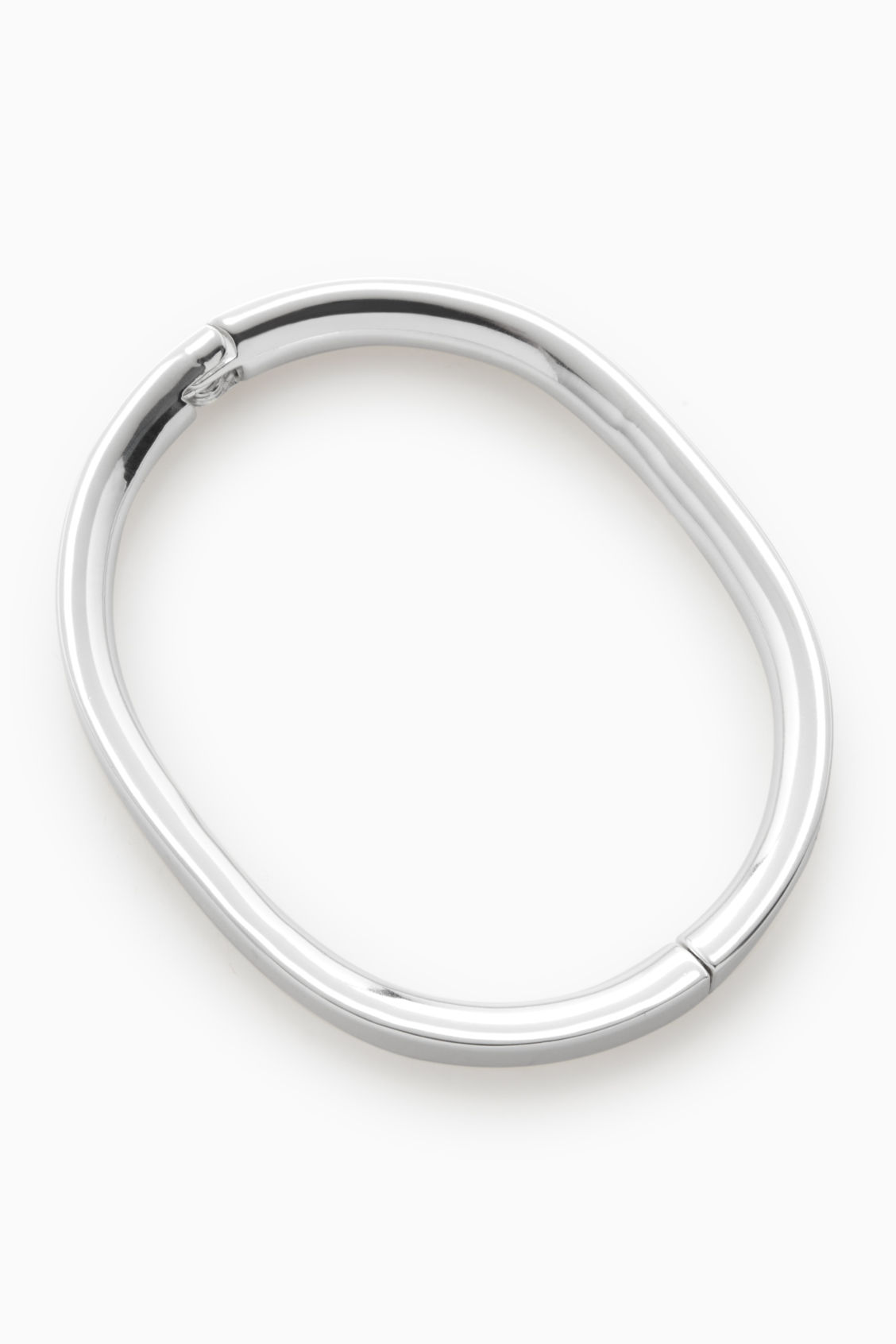 COS Hinged Bangle in SILVER | endource