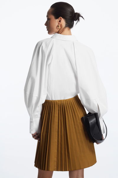 COS Pleated Mini Skirt | endource