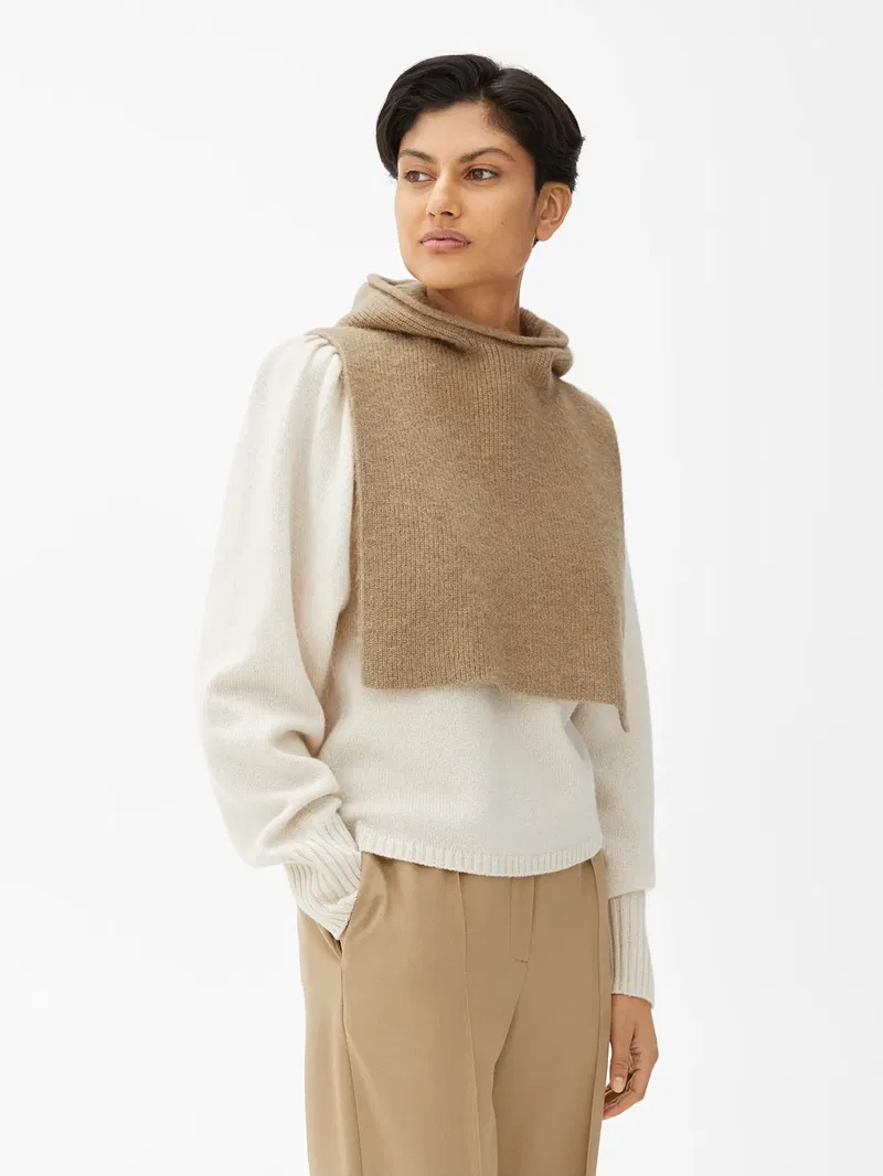 ARKET Hooded Bib Neck | endource