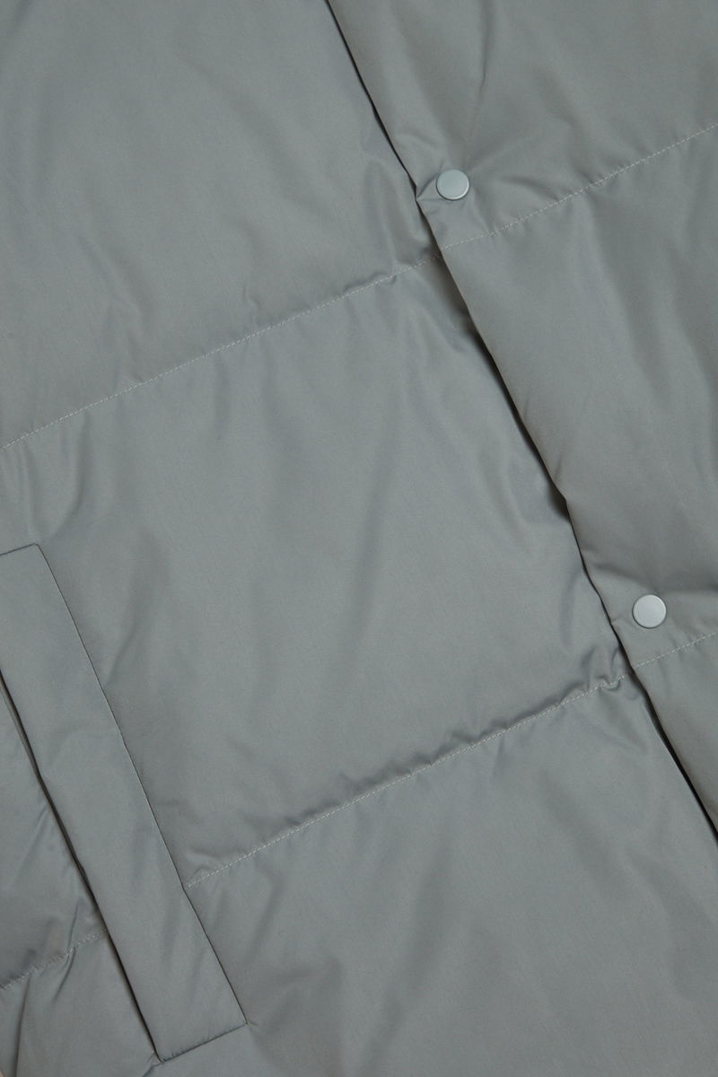 COS Short Puffer Jacket | endource