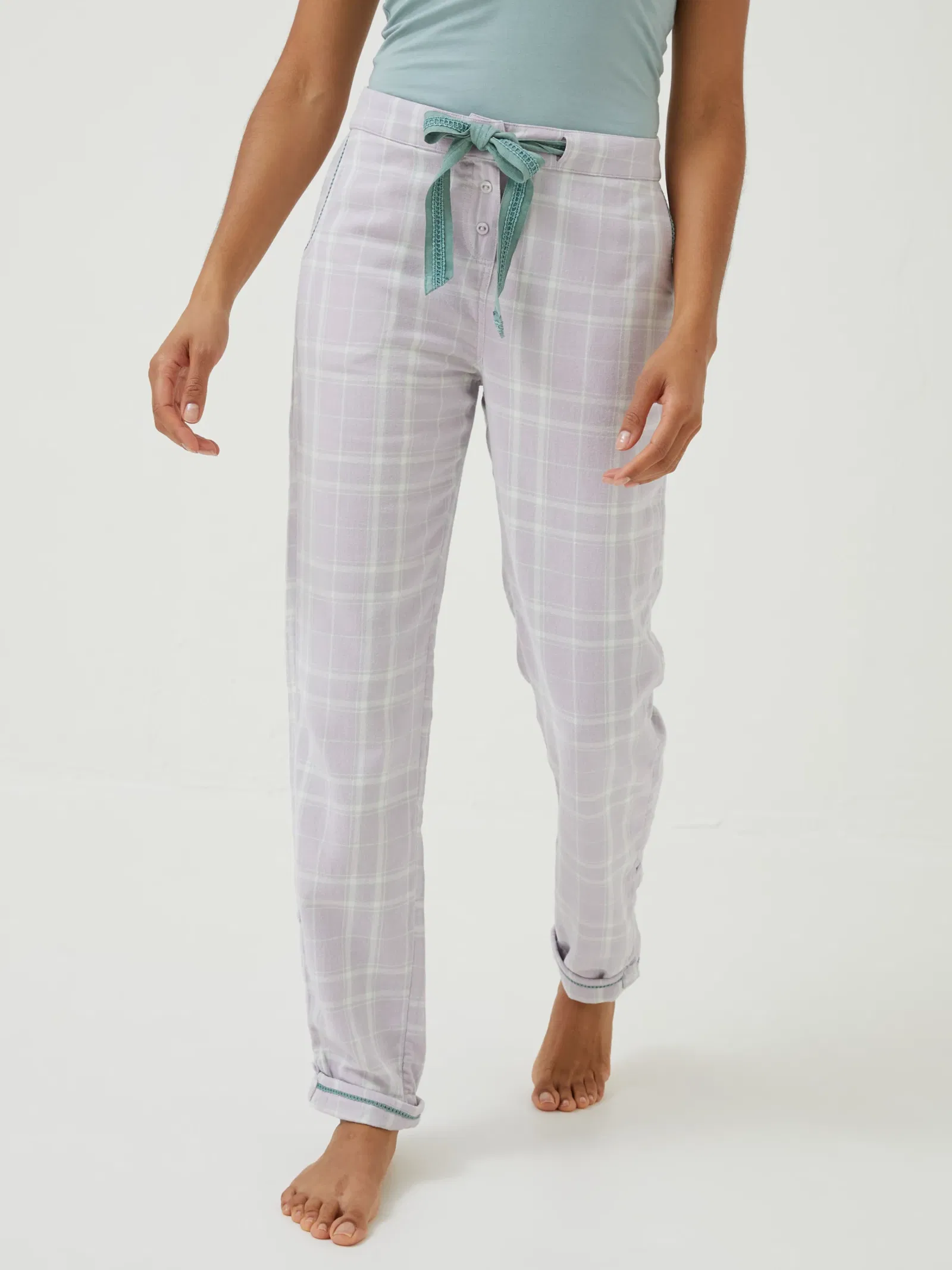 FATFACE Spring Check Pyjama Bottoms in Lilac | Endource