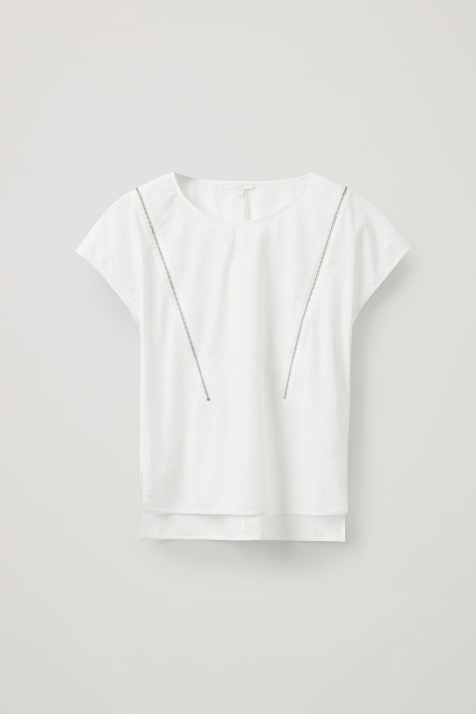COS Adjustable-Shape Top in White | Endource