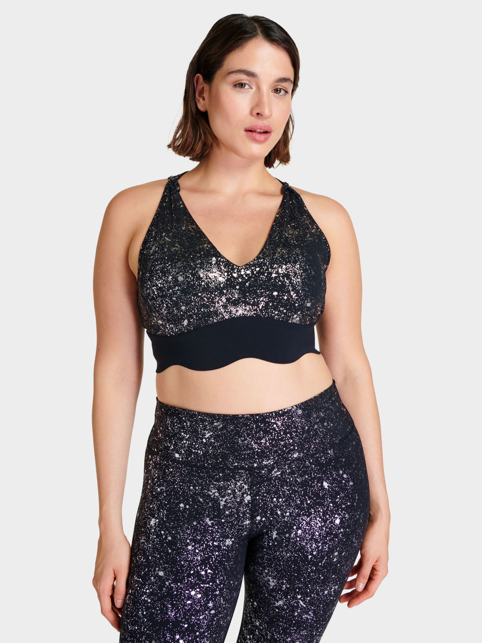 SWEATY BETTY Goddess Contour Plunge Sports Bra in Black Speckle Foil ...