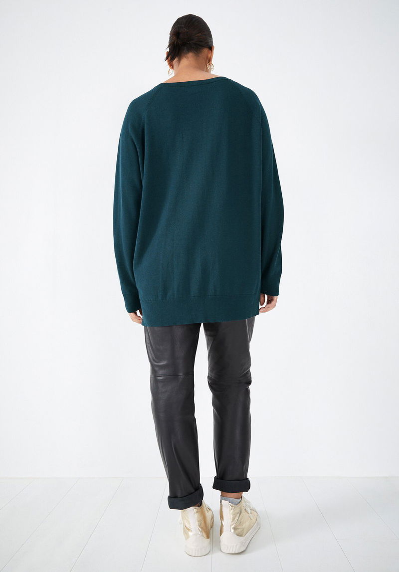 HUSH Stella Star Boyfriend Jumper in Deep Teal-Gold Metallic | Endource