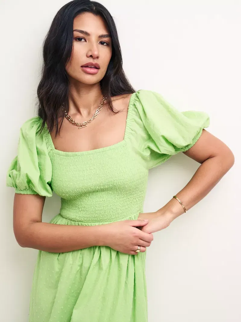 NOBODY'S CHILD Talullah Midi Dress in Dobby Green | Endource
