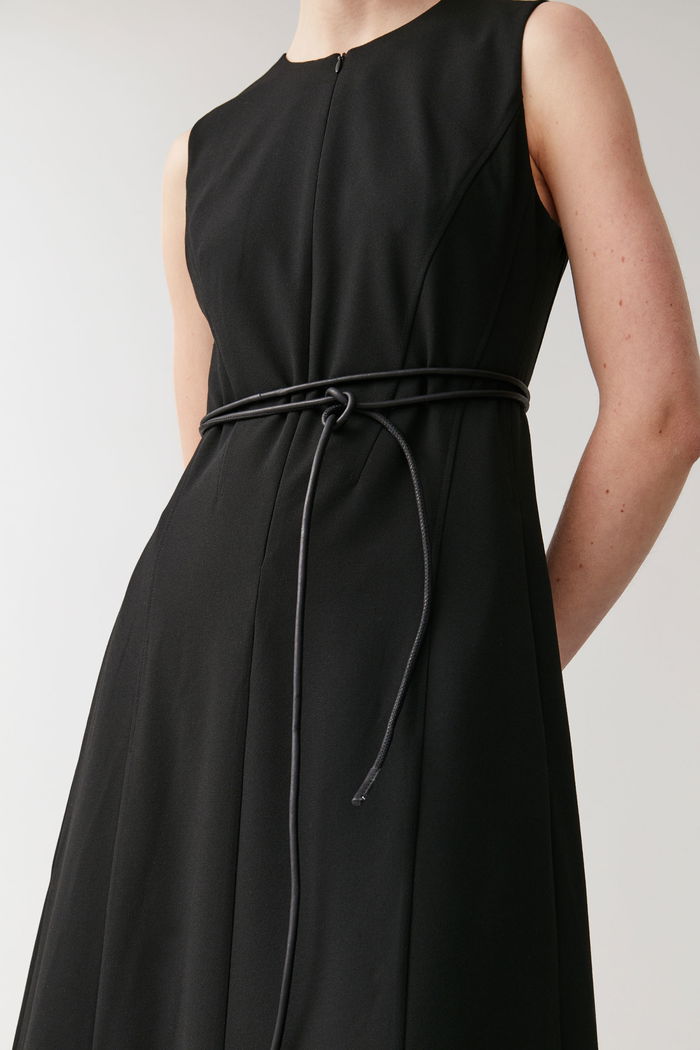 COS Leather Rope Belt in BLACK | Endource